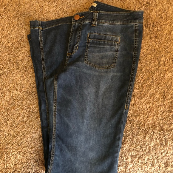 CAbi | Jeans | Cabi Farrah Flare Jeans Beige Flare Pant Size | Poshmark